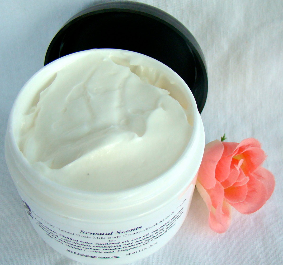 Heavy Duty Natural Goats Milk Cream-strawberries And Cream 4oz on Luulla